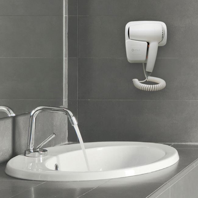 Uscator de par cu suport de perete 1400W - eMAG.ro