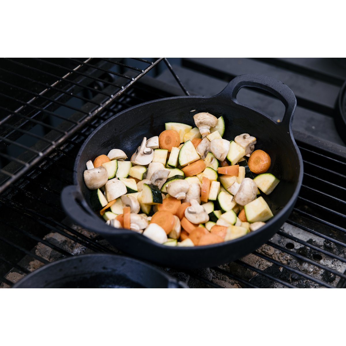 Wok fonta, 25 cm, 2.7 litri - eMAG.ro
