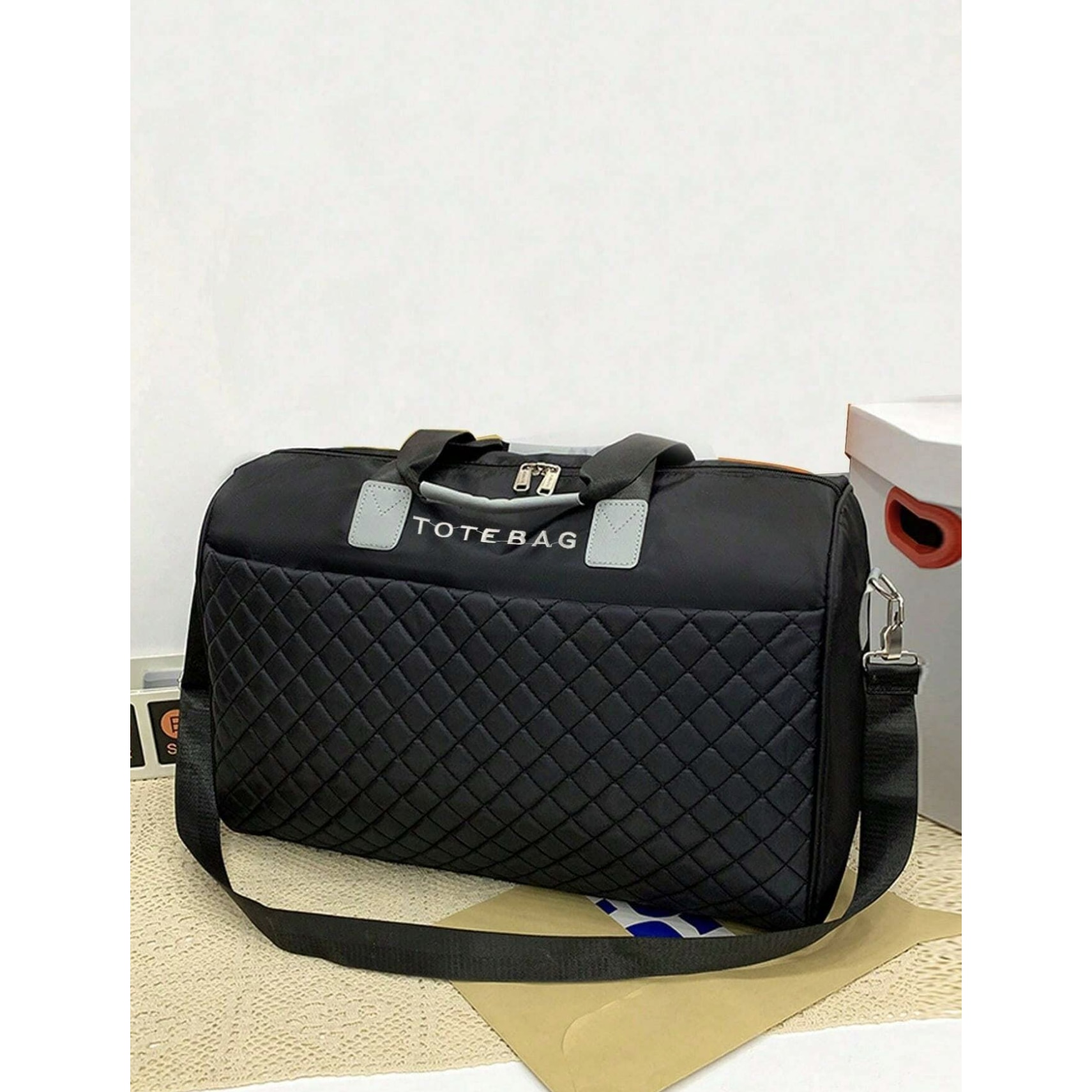 Geanta pentru calatorie sau sport, matlasata, pentru bagaj de mana ...