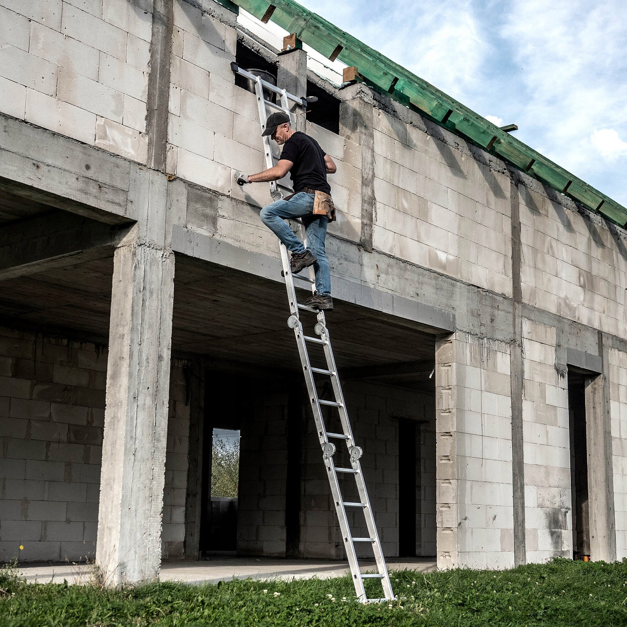 Scara articulata cu platforma, KADAX, 150kg, Inaltime 6.46 m - eMAG.ro