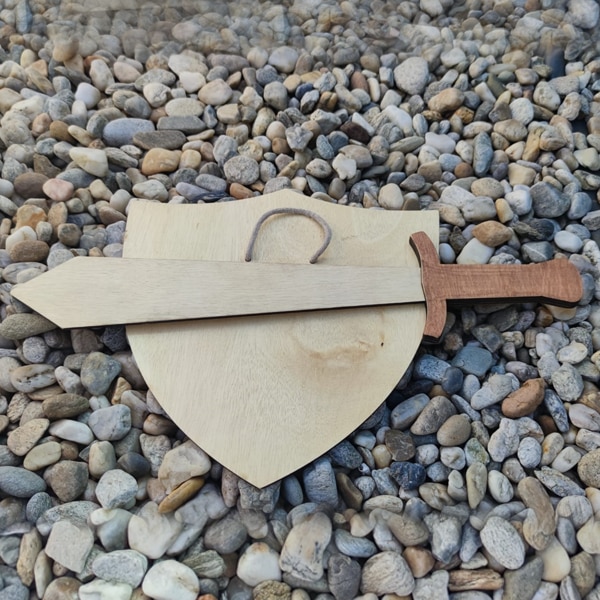 Sabie si scut din lemn tip Roman-Gladiator, 3 layere, woodmag SB08 ...