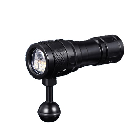 Lanterna subacvatica 3000 lumeni, waterproof pana la 100 m adancime, cu ...