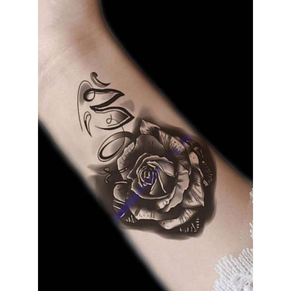 Tatuaj temporar cu trandafir, scrisoare engleza pentru brat / mana ...