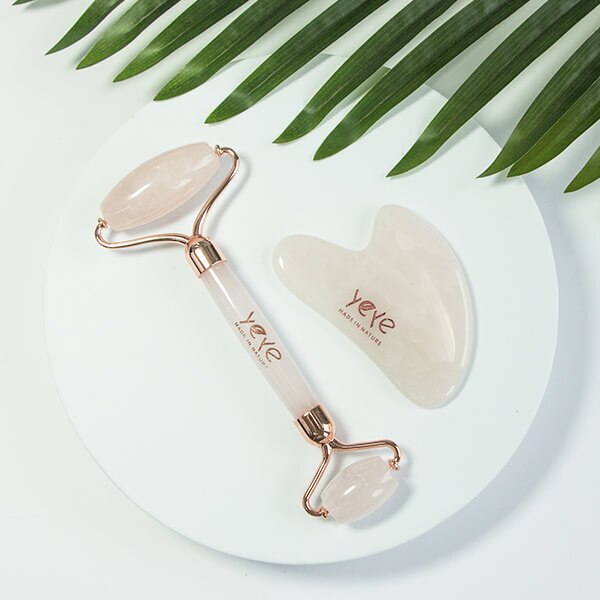 Комплект Ролер и Gua Sha Stone за масаж и релакс, Yeye, Quartz, Pink ...