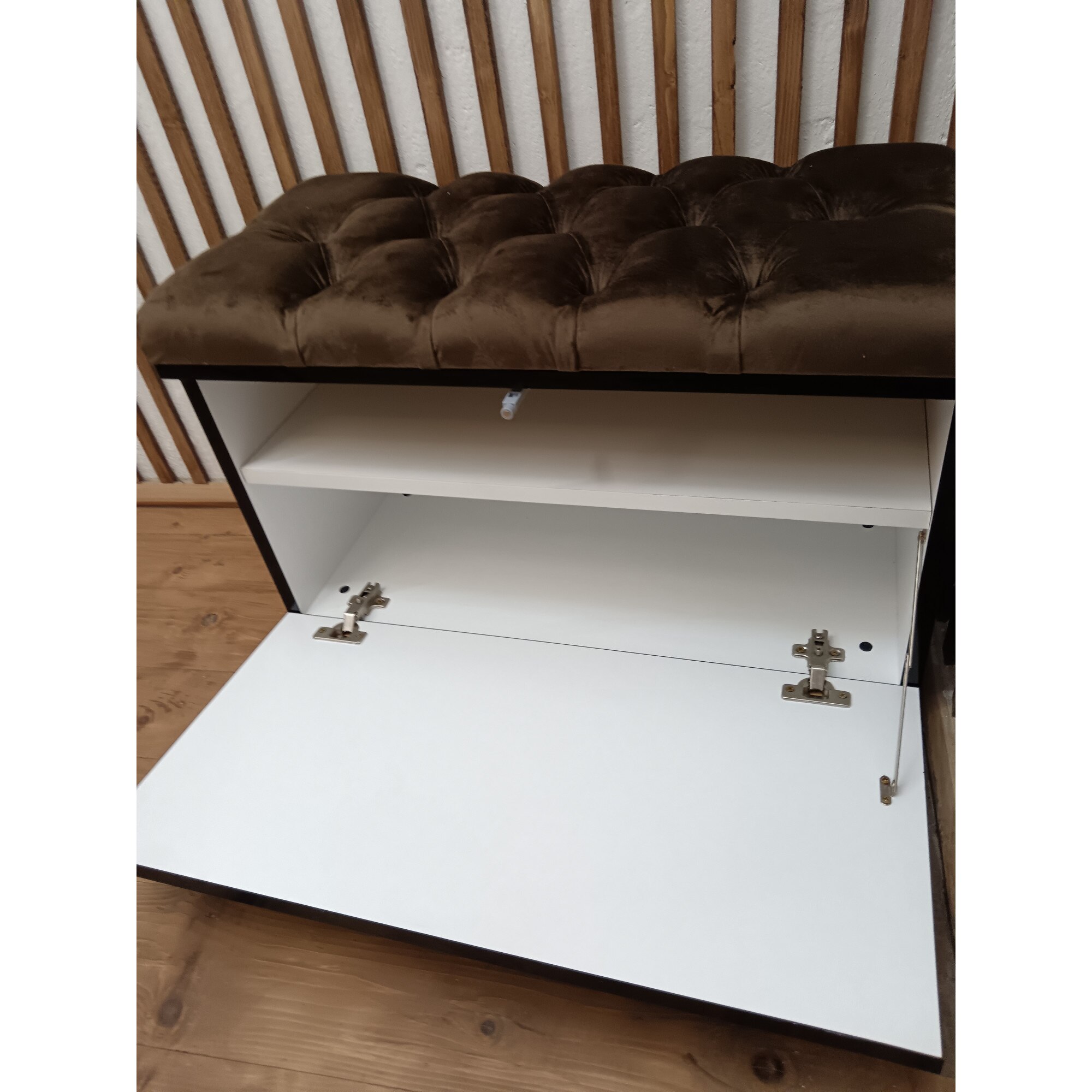 Pantofar tapitat, MDF Negru Lucios MG, Maro, 70x32x48 cm - eMAG.ro