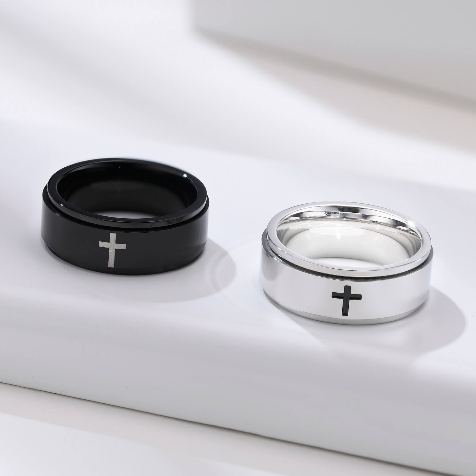 Inel inox antistres negru cu cruce 20879 - eMAG.ro