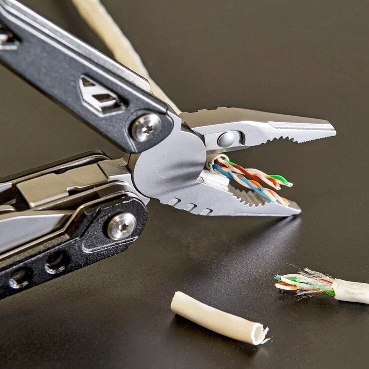 Unealta multifunctionala 18in1, husa de transport inclusa - eMAG.ro