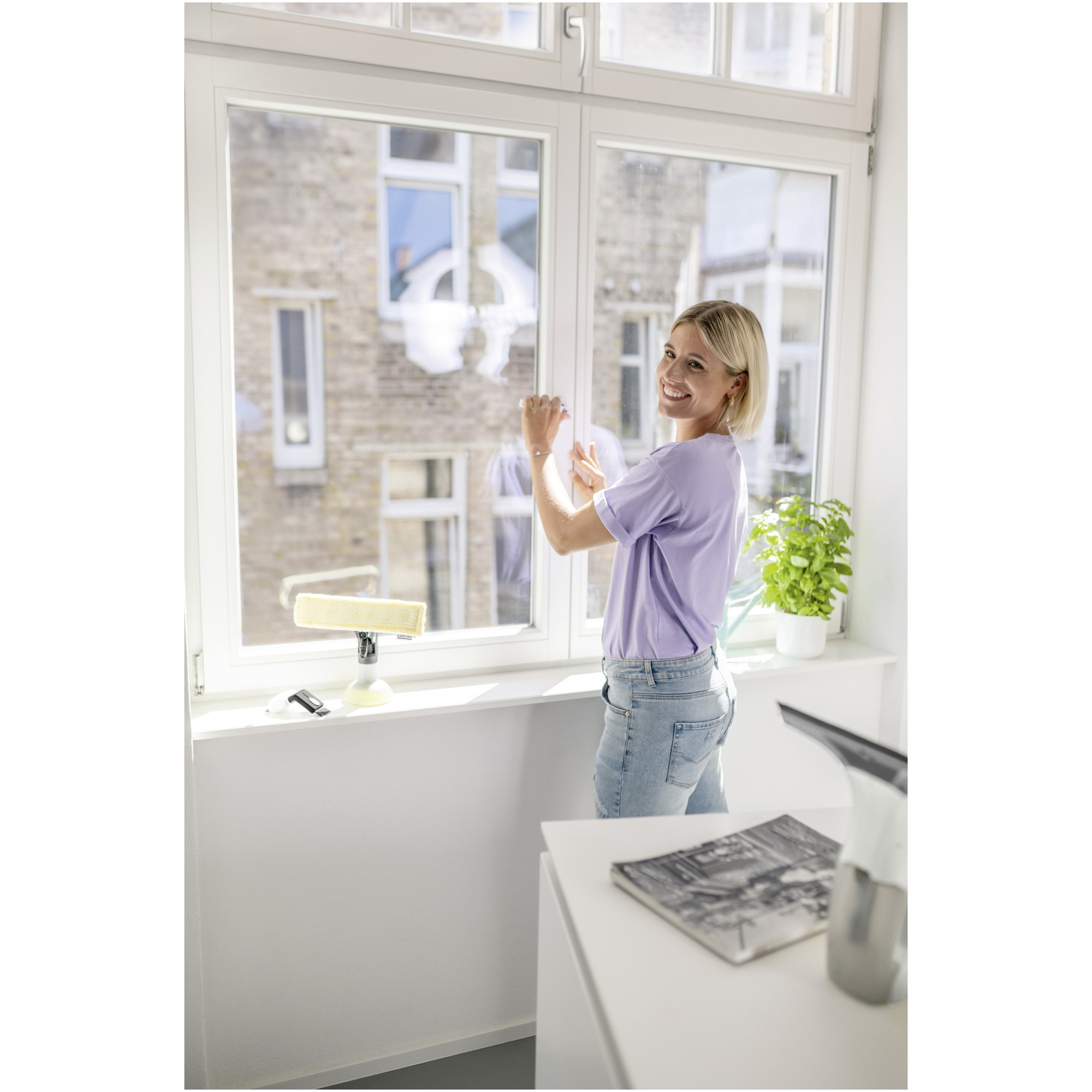 Стъклочистачка Karcher WV 1 Plus Frame Edition, 1.633-620.0, 25 минути ...