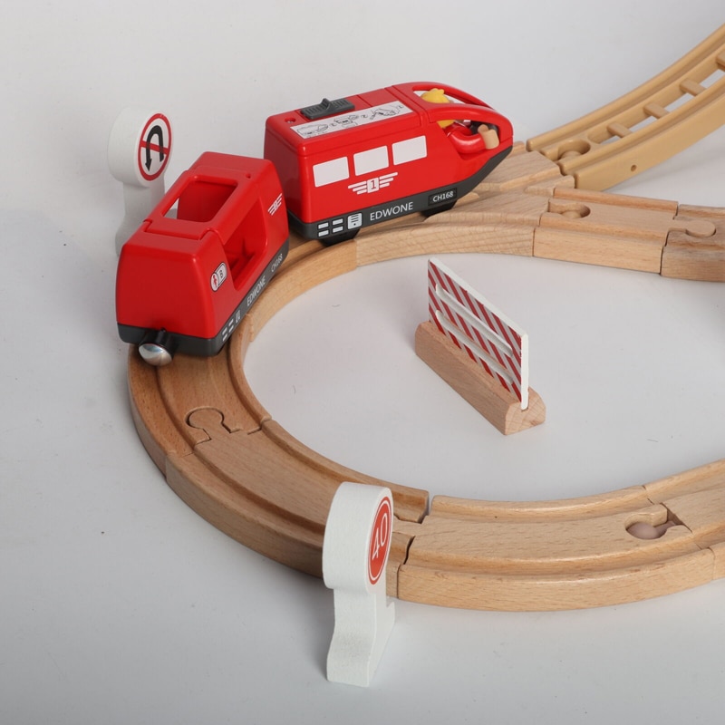 Set circuit din lemn cu tren electric, WALALLA, Formata din 80 de ...