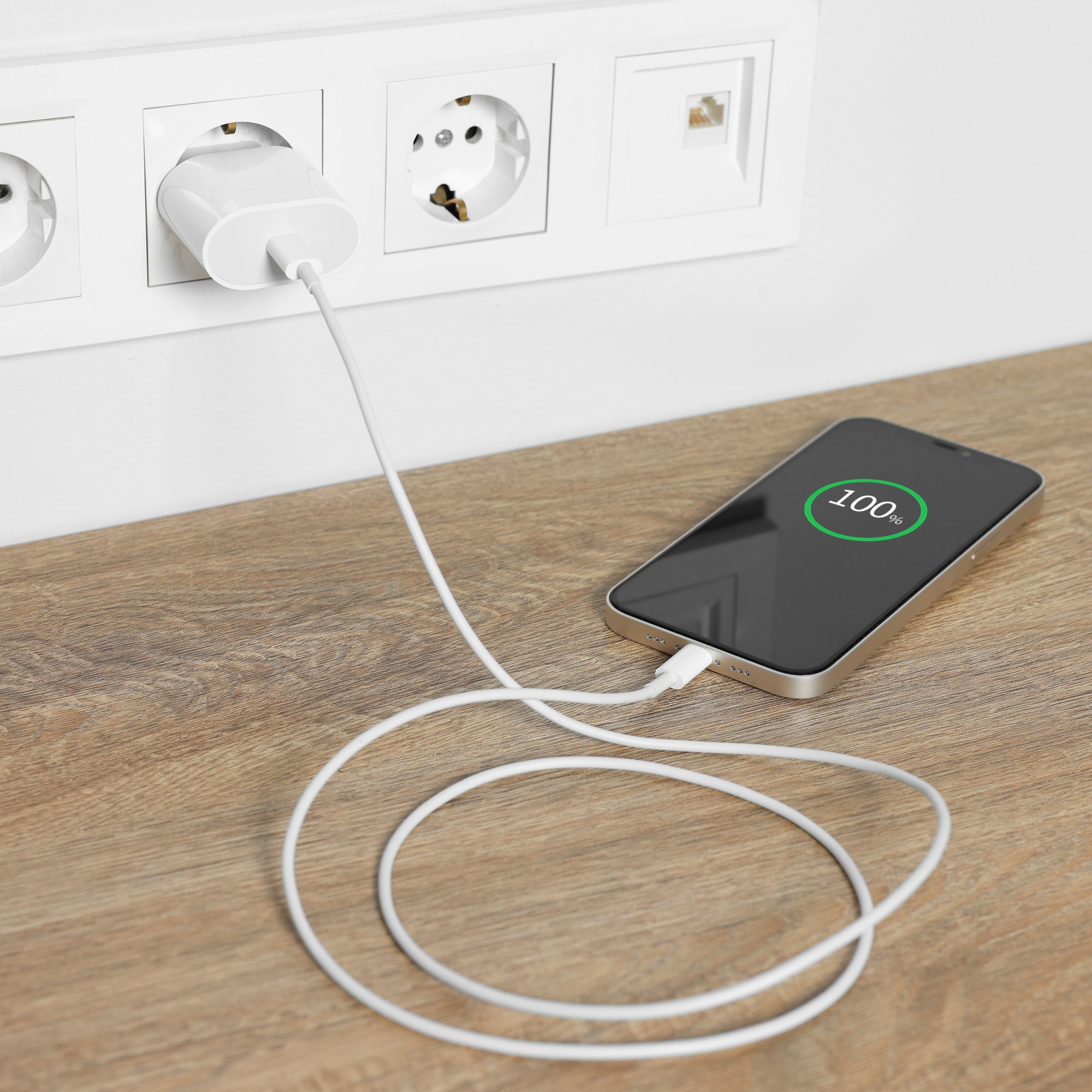 Incarcator Retea, Universal Super Fast Charger, USB Type-C, 20W, Alb ...