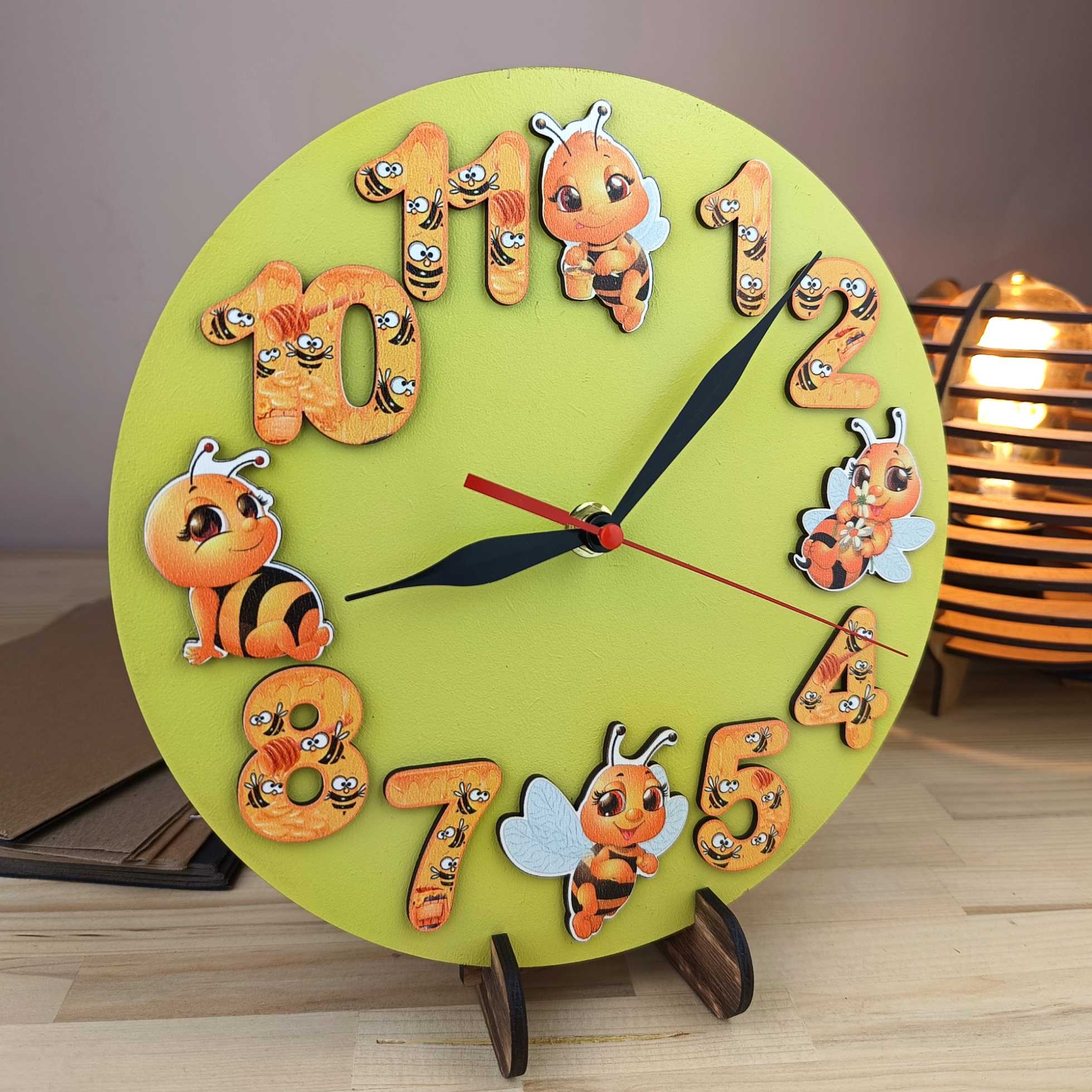 Ceas de perete cu suport, Tematica Albinute, 22 cm, Verde - eMAG.ro