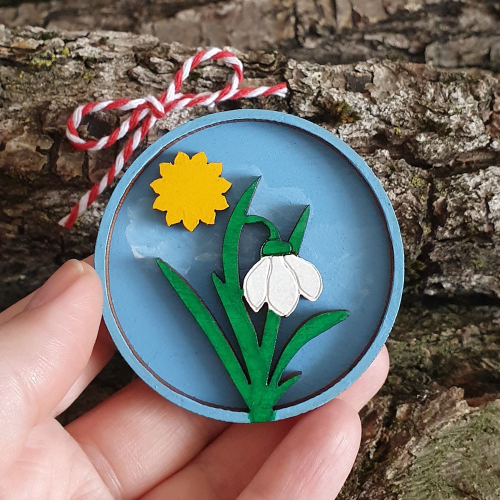 Martisor ghiocel 3D cu soare, Zenini, Pictat manual, Lemn, Albastru, 6 ...