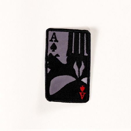 Petic brodat - Punisher schelet carte de joc, 8x5 cm - eMAG.ro