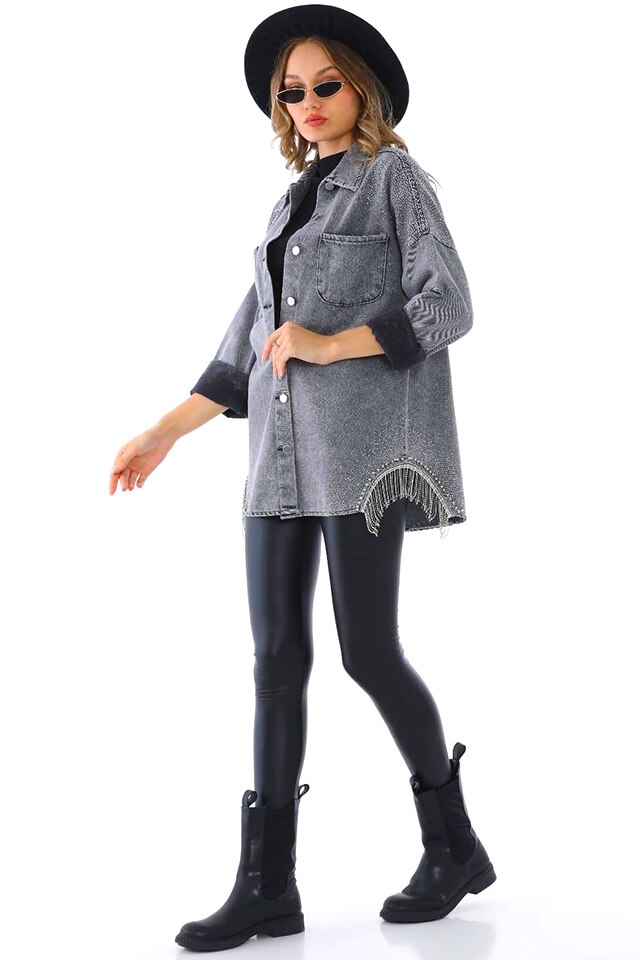 Geaca lunga de blugi Trency, croiala tip camasa, cu paiete si franjuri ...