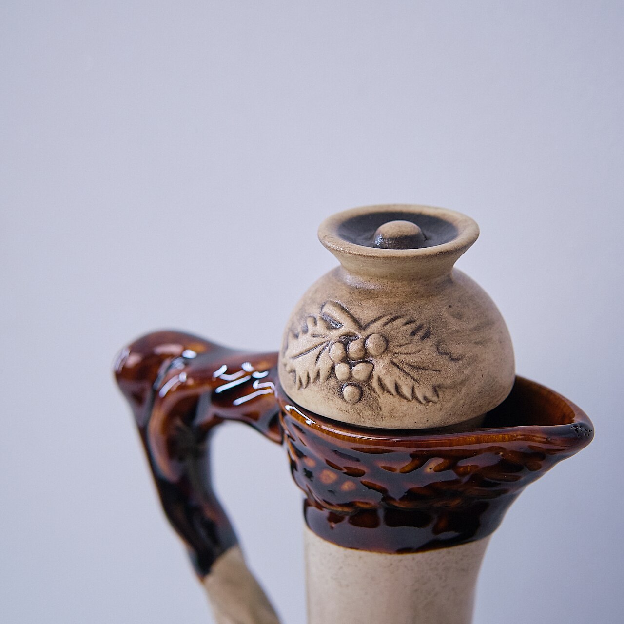 Set Traditional cu ulcior si sase cesti din ceramica, Bej, Capacitate ...