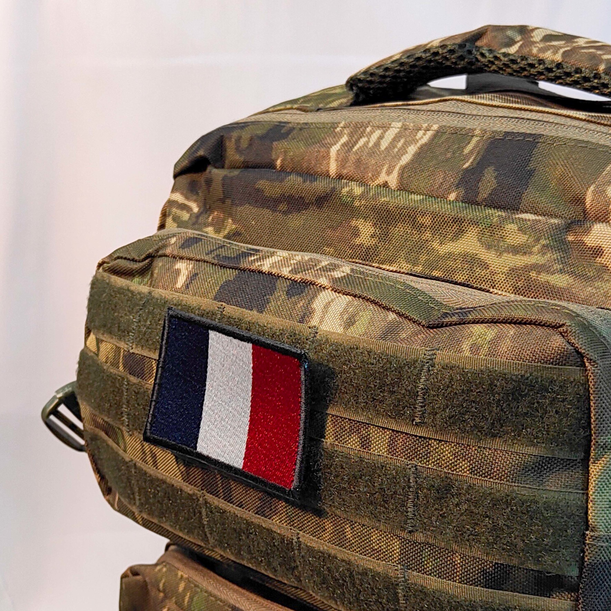 Petic brodat - Steag Franta cu margine neagra, 8x5 cm - eMAG.ro