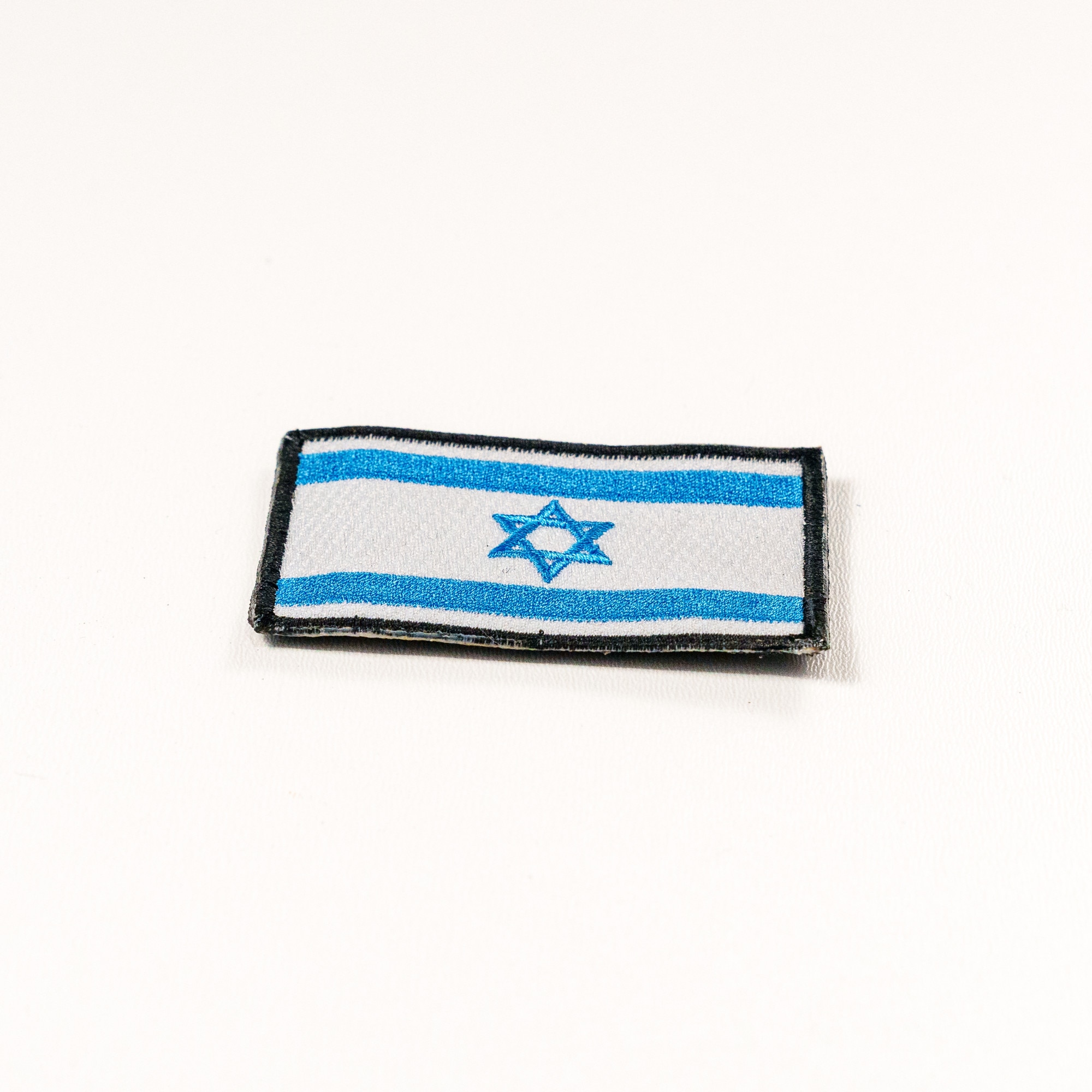 Petic brodat - Steag Israel cu margine neagra, 8x5 cm - eMAG.ro