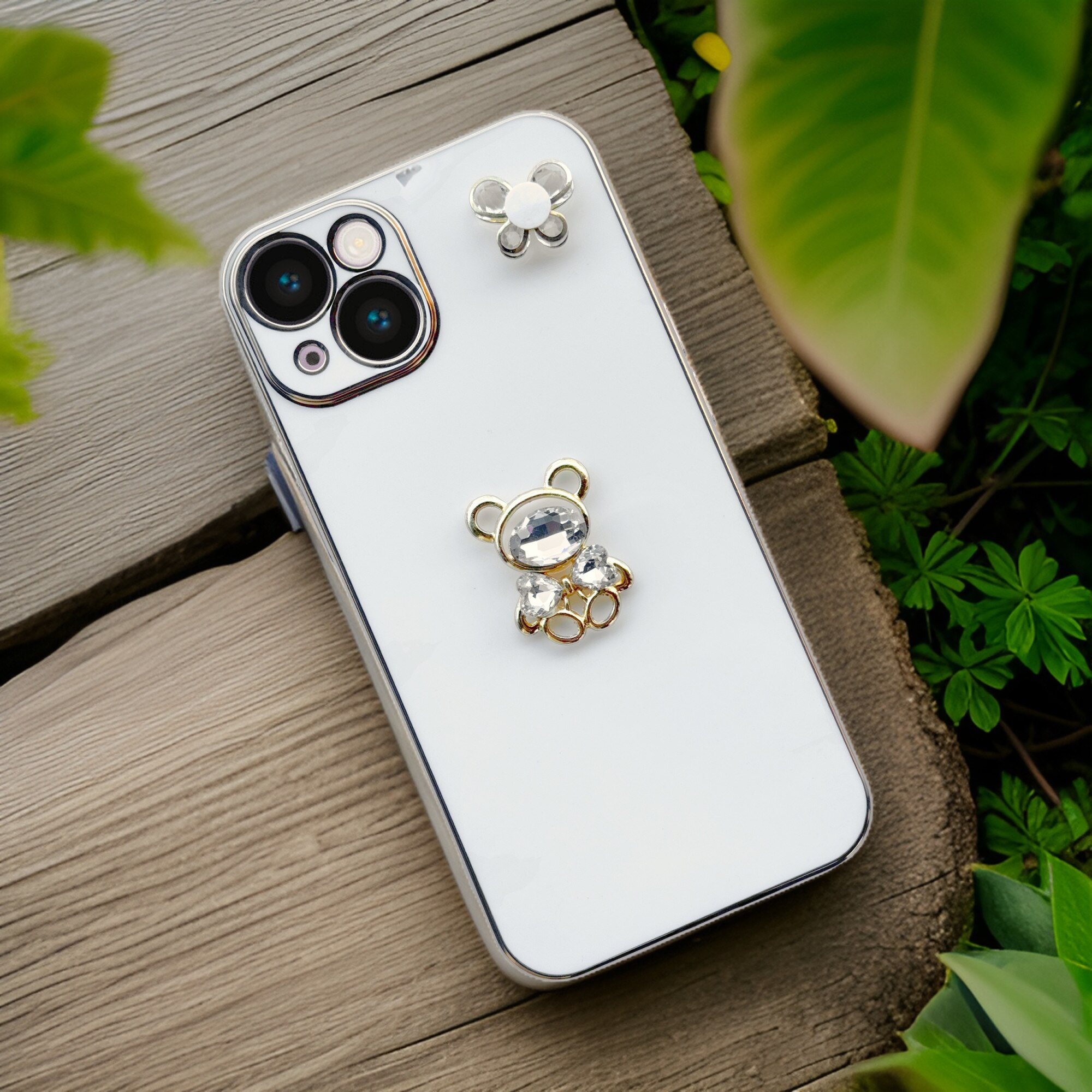 Капак със златисти ръбове с релефно мече и панделка, Съвместим с iPhone ...