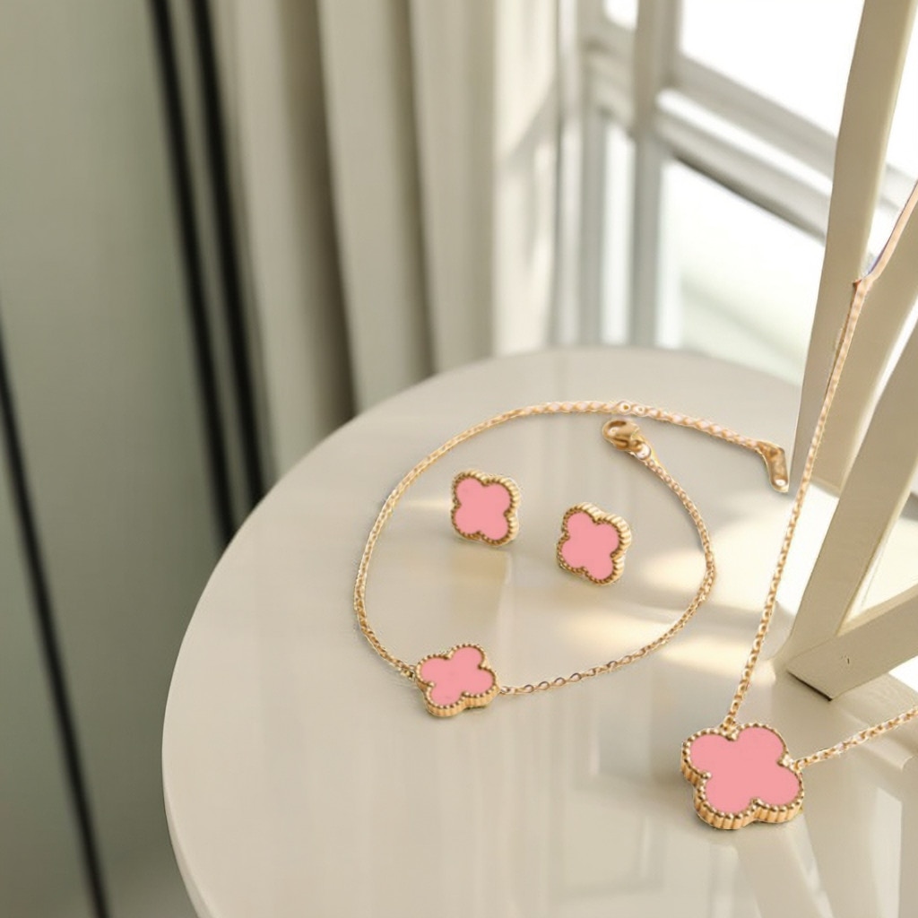 Set de bijuterii femei trifoi, colier, cercei, bratara, placat cu aur ...