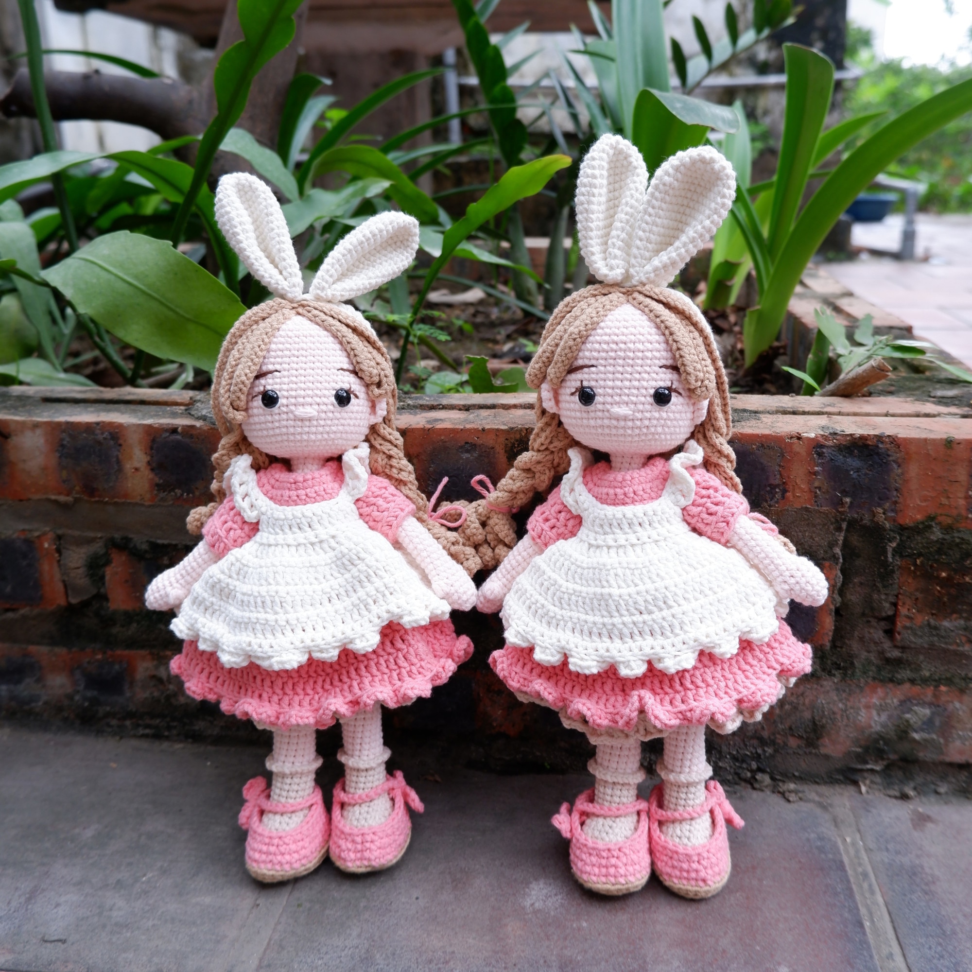 Papusa Rosie, Crosetata Manual, Jucarie Lucrata Manual, Amigurumi ...