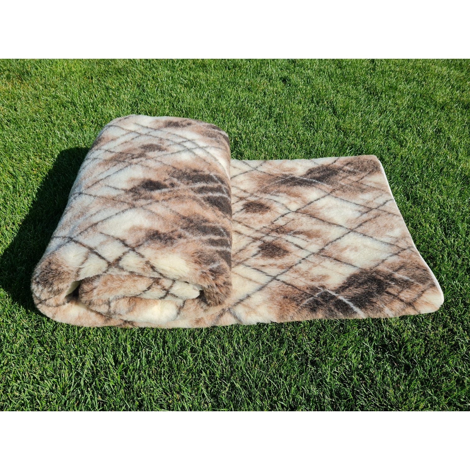 Patura din lana jacquard 155x200 crem maro marmorat diamante marmorate ...