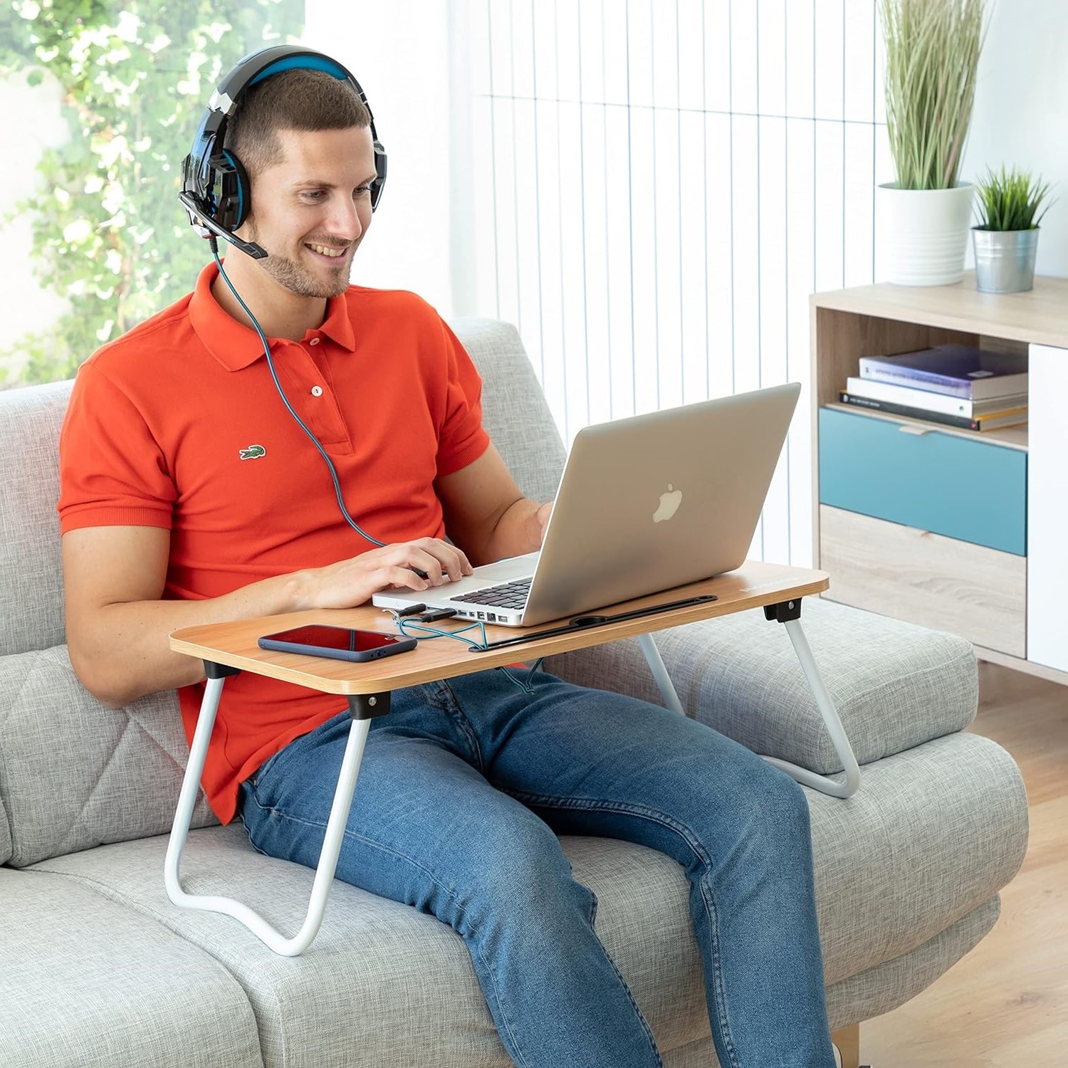 Masuta pentru servire la pat, cu suport pentru telefon sau tableta ...