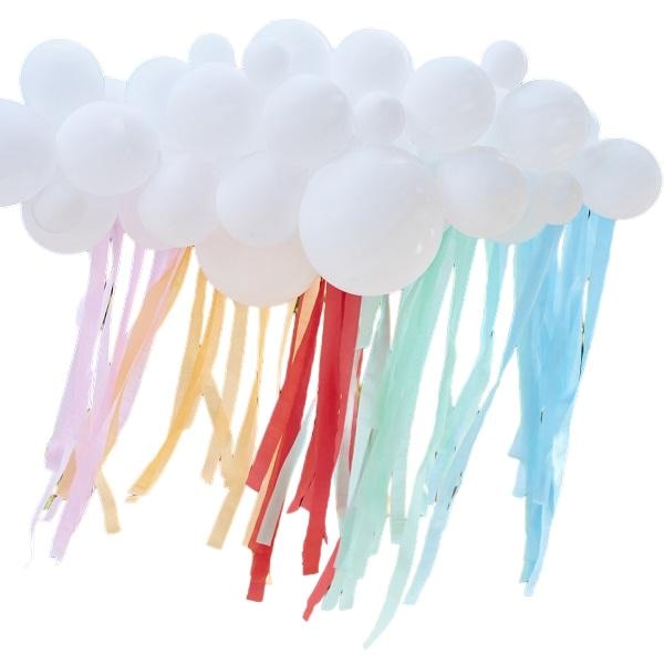 Ghirlanda din baloane nor alb cu panglici curcubeu - eMAG.ro
