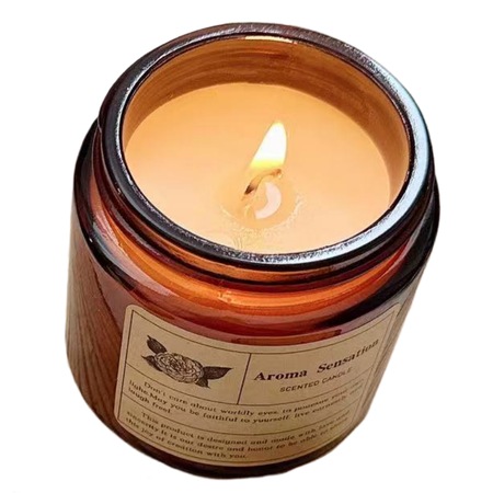 Lumanare parfumata Soia, Aroma Padurea Neagra, Borcan de sticla, 235g ...