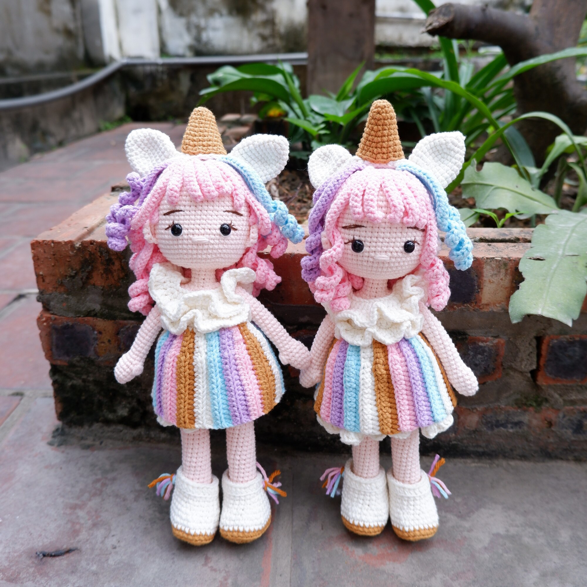 Papusa Sofia, Crosetata Manual, Jucarie Lucrata Manual, Amigurumi ...