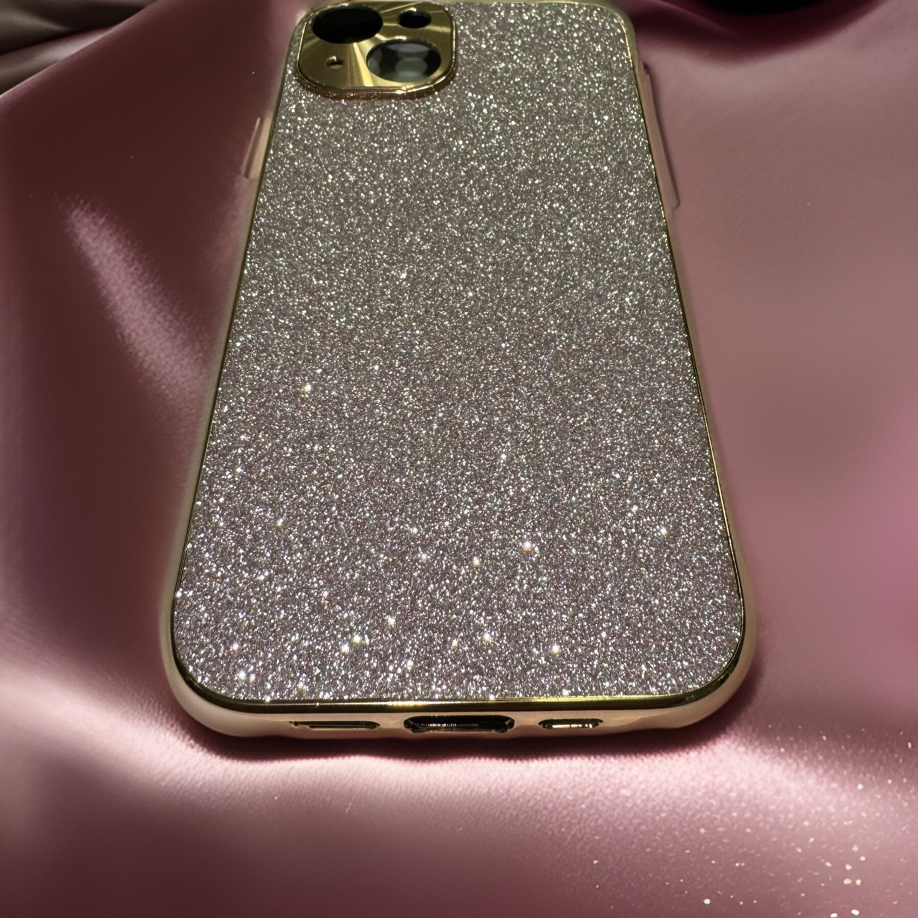 Husa stralucitoare cu margini aurii, Compatibila iPhone 13, Roz - eMAG.ro