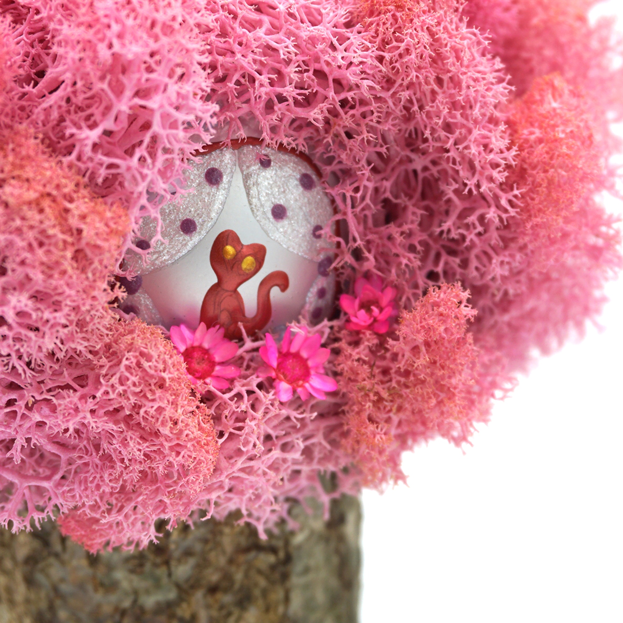 Copacel din licheni stabilizati roz cu pisica rosie, Regalo, 17 cm ...