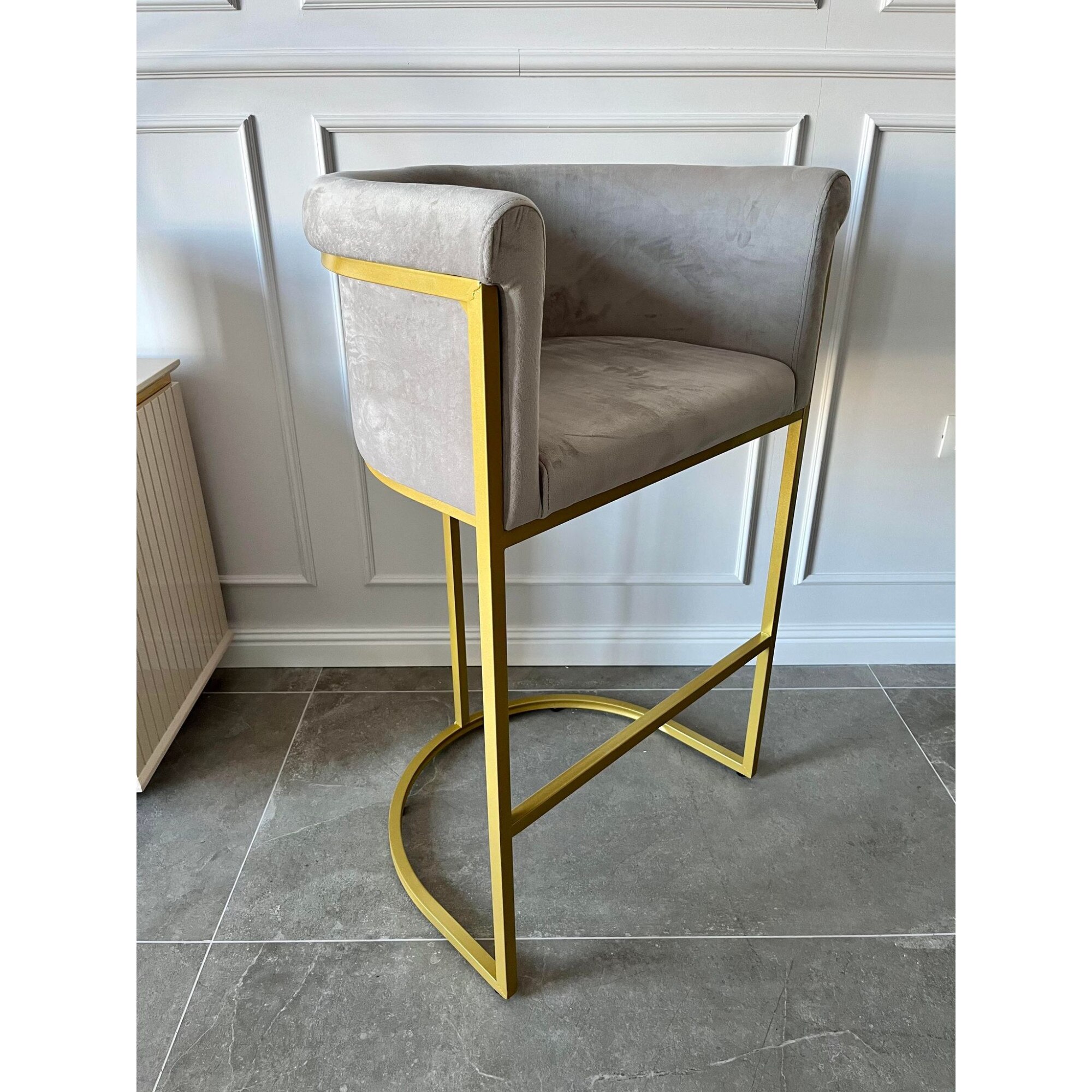 Scaun bar/insula Gala, picioare otel inoxidabil aurii periate, catifea ...