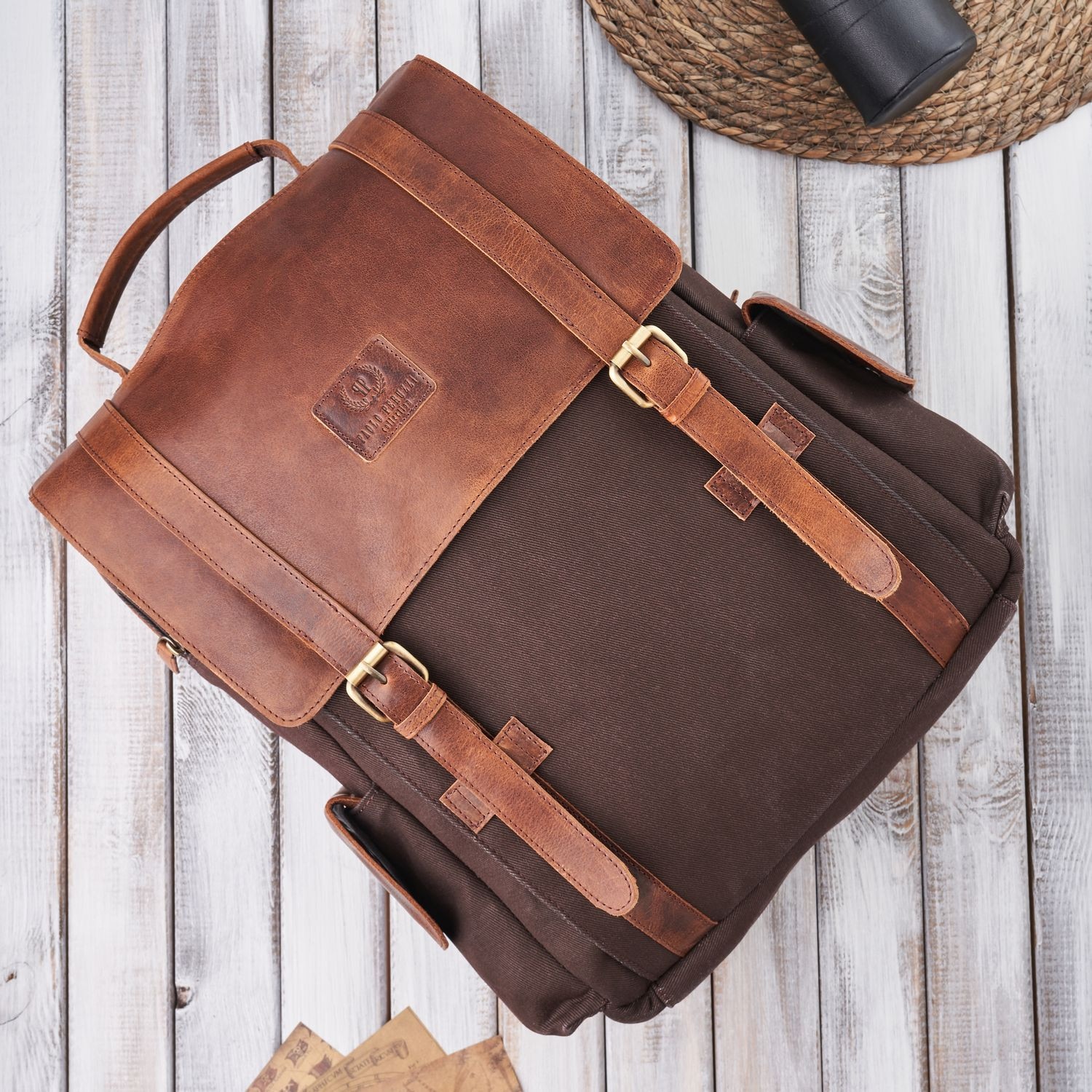 Laptop hátizsák, Paolo Peruzzi, Bőr/vászon, 45x35x10 cm, barna - eMAG.hu