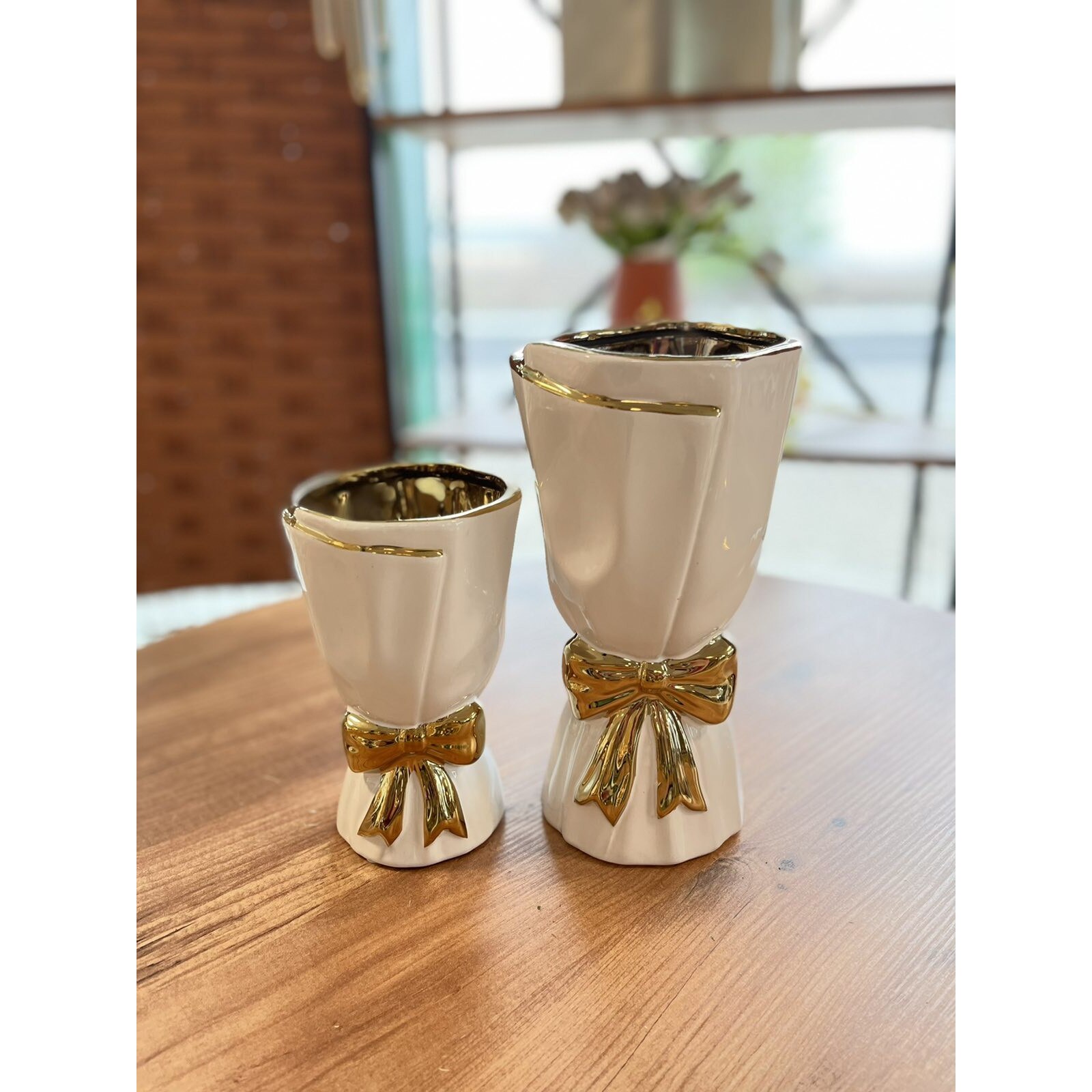 Set 2 vaze "Ribbon", culoare alba - eMAG.ro