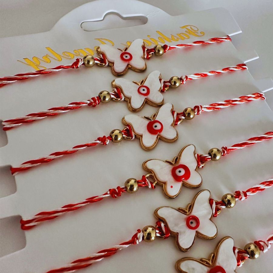 Set 12 martisoare tip bratara fluture alb impachetate individual ...