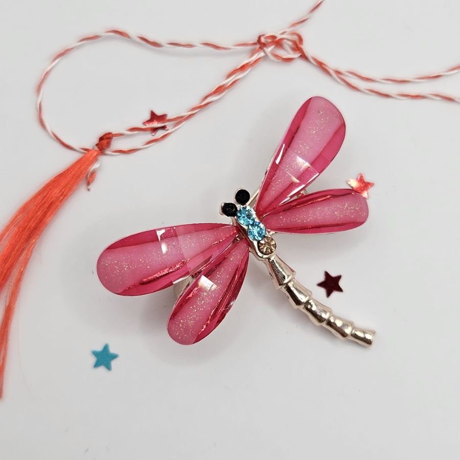 Martisor brosa in cutie de catifea rosie 9 x 5 cm cu fereastra de ...