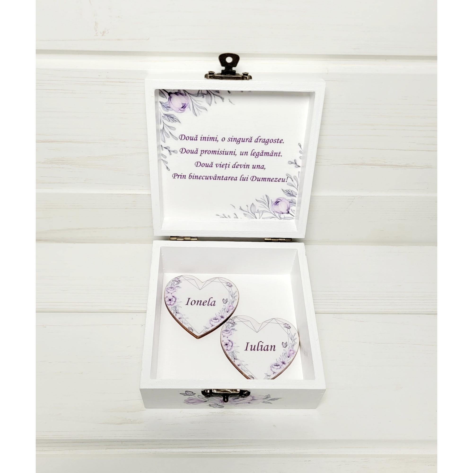 Cutie pentru verighete- handmade - nume Ionela&Iulian -tiffartgifts ...
