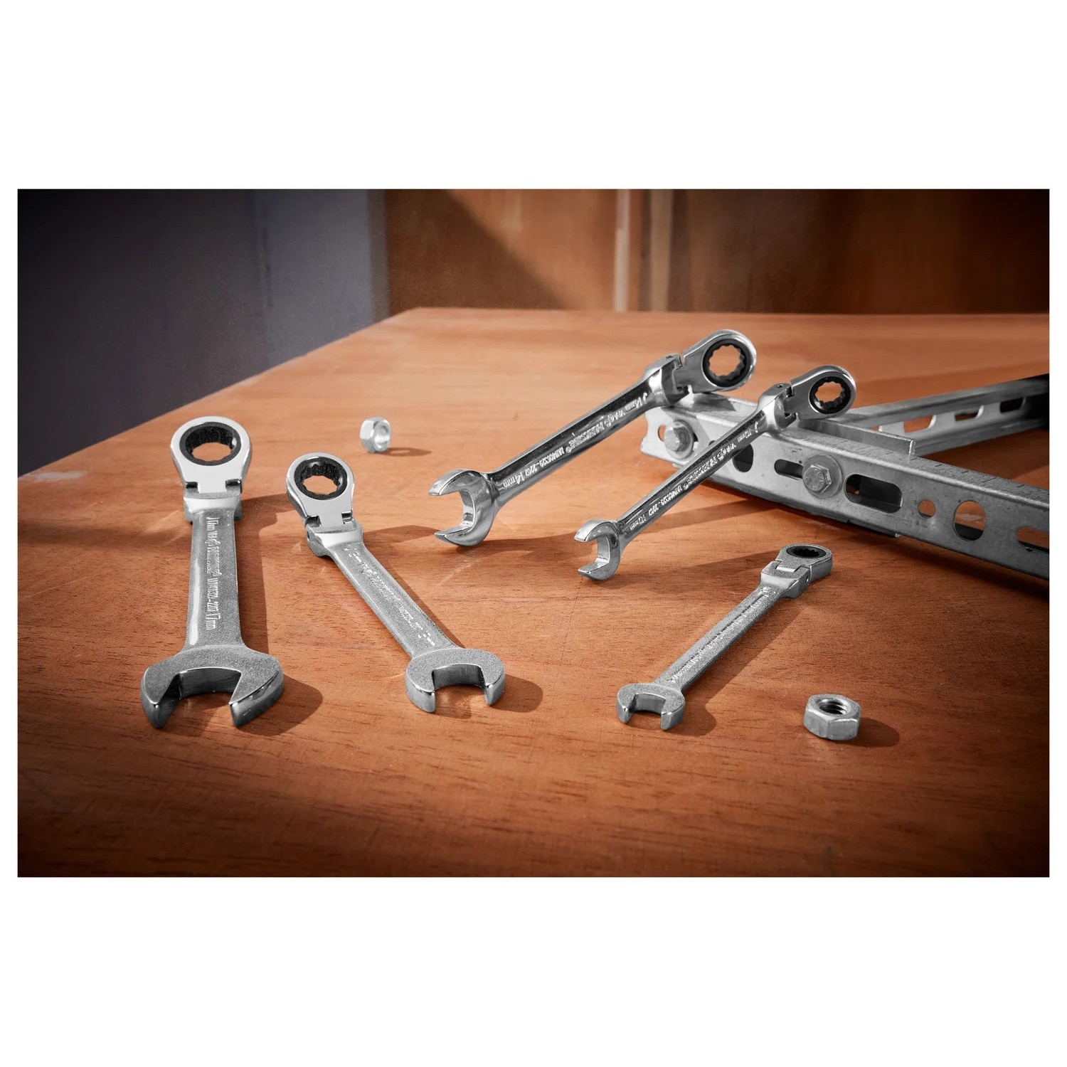 Villáskulcs készlet mozgatható fejjel és PARKSIDE racsnis, 5 db 8 / 10 / 13 / 14 / 17 mm - eMAG.hu