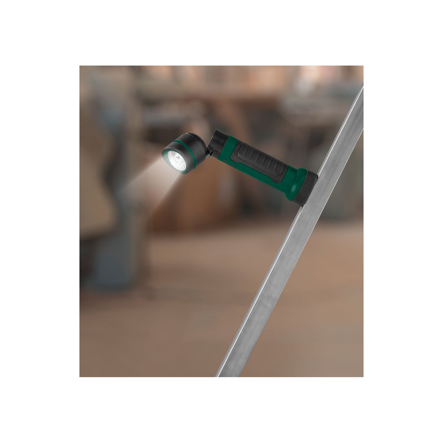 Lanterna de lucru 2 in 1 PARKSIDE LED PALC 3 B1 cu baza magnetica - eMAG.ro