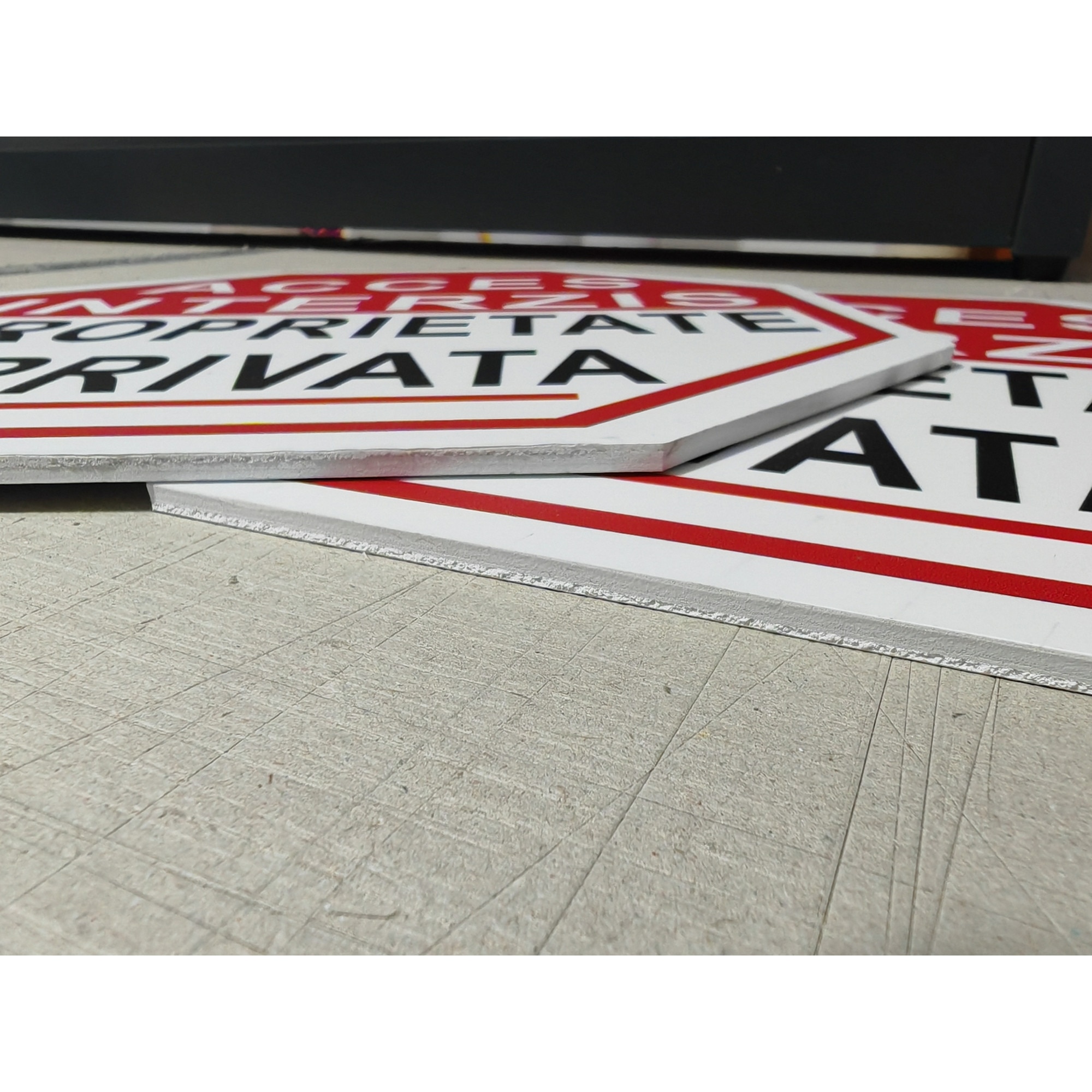 Set 2 indicatoare avertizare Accces Interzis Proprietate Privata ...