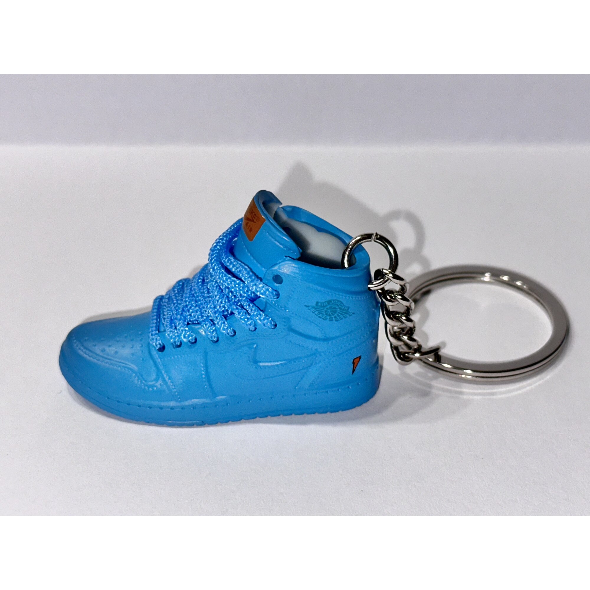 Breloc pentru chei, Nike Jordan 1 High, Albastru - eMAG.ro