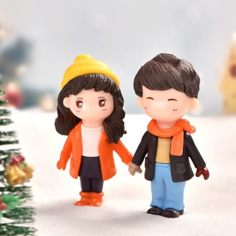 Figurine decorative individuale, model cuplu adolescenti indragostiti ...