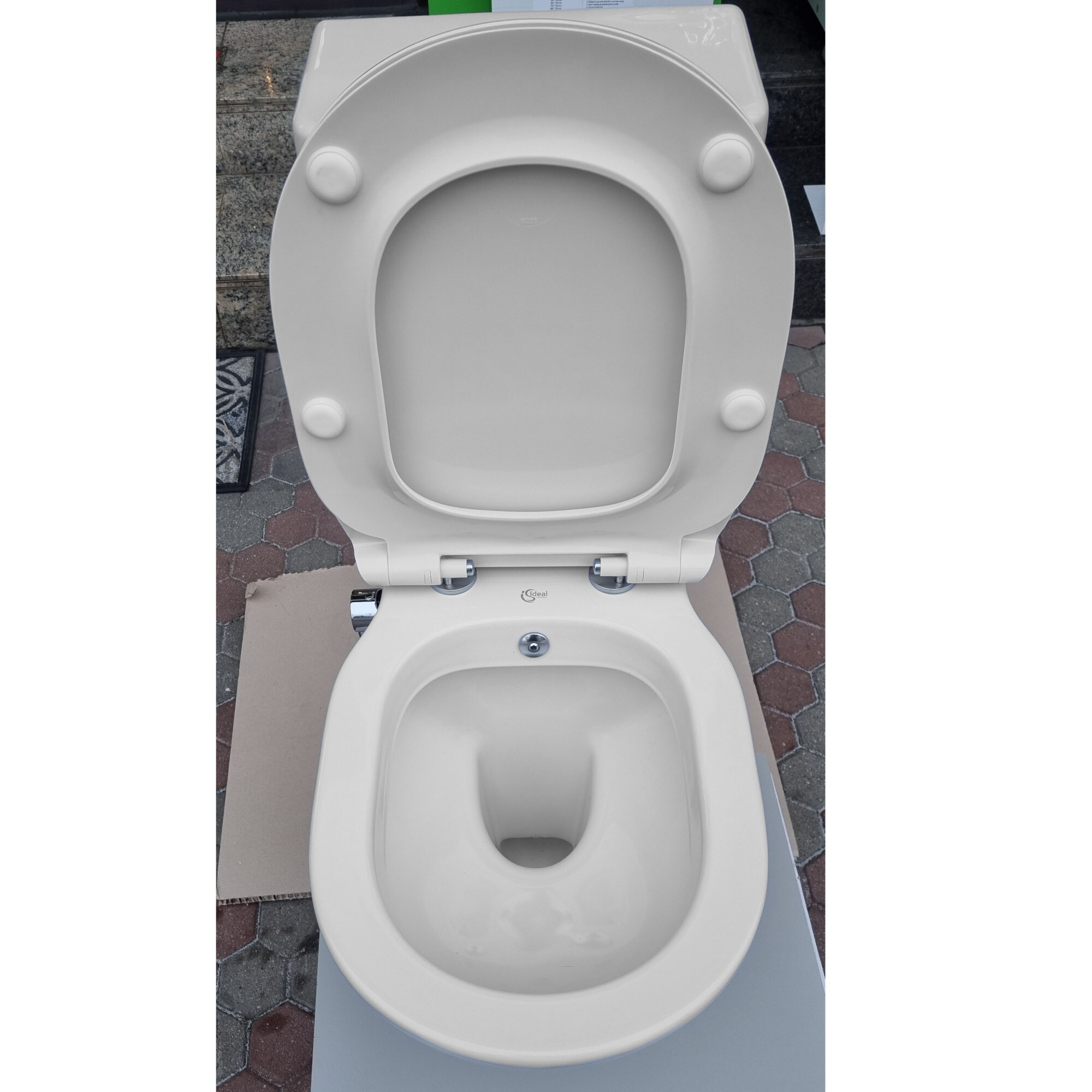 Vas WC cu bideu Ideal Standard Connect cu baterie montata pentru apa ...