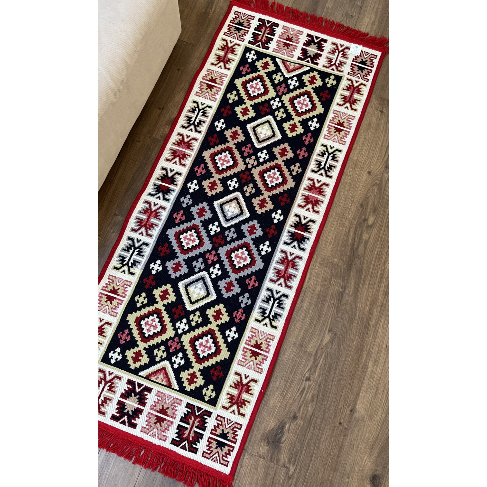 Covor traditional, cu doua fete, dimensiunea 80x300cm, rosu-bej - eMAG.ro