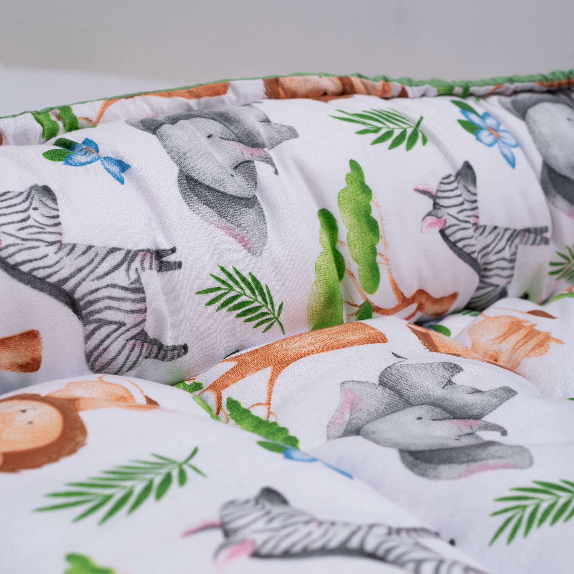 Cosulet bebelus pentru dormit Kidizi Baby Nest Cocoon 90x50 cm Safari ...