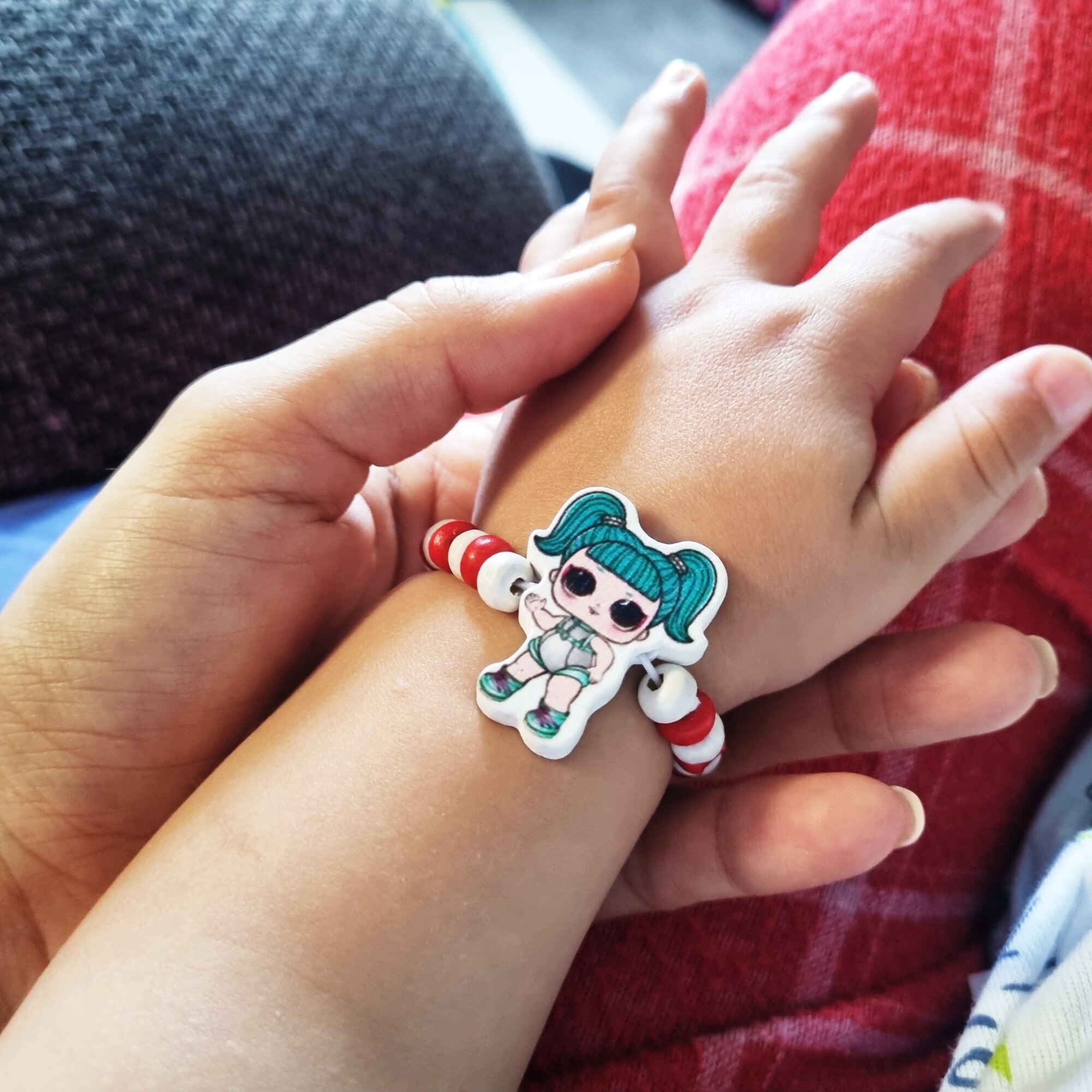 Bratara Martisor pentru copii, elastica cu fetita LOL tourquaz, cu ...