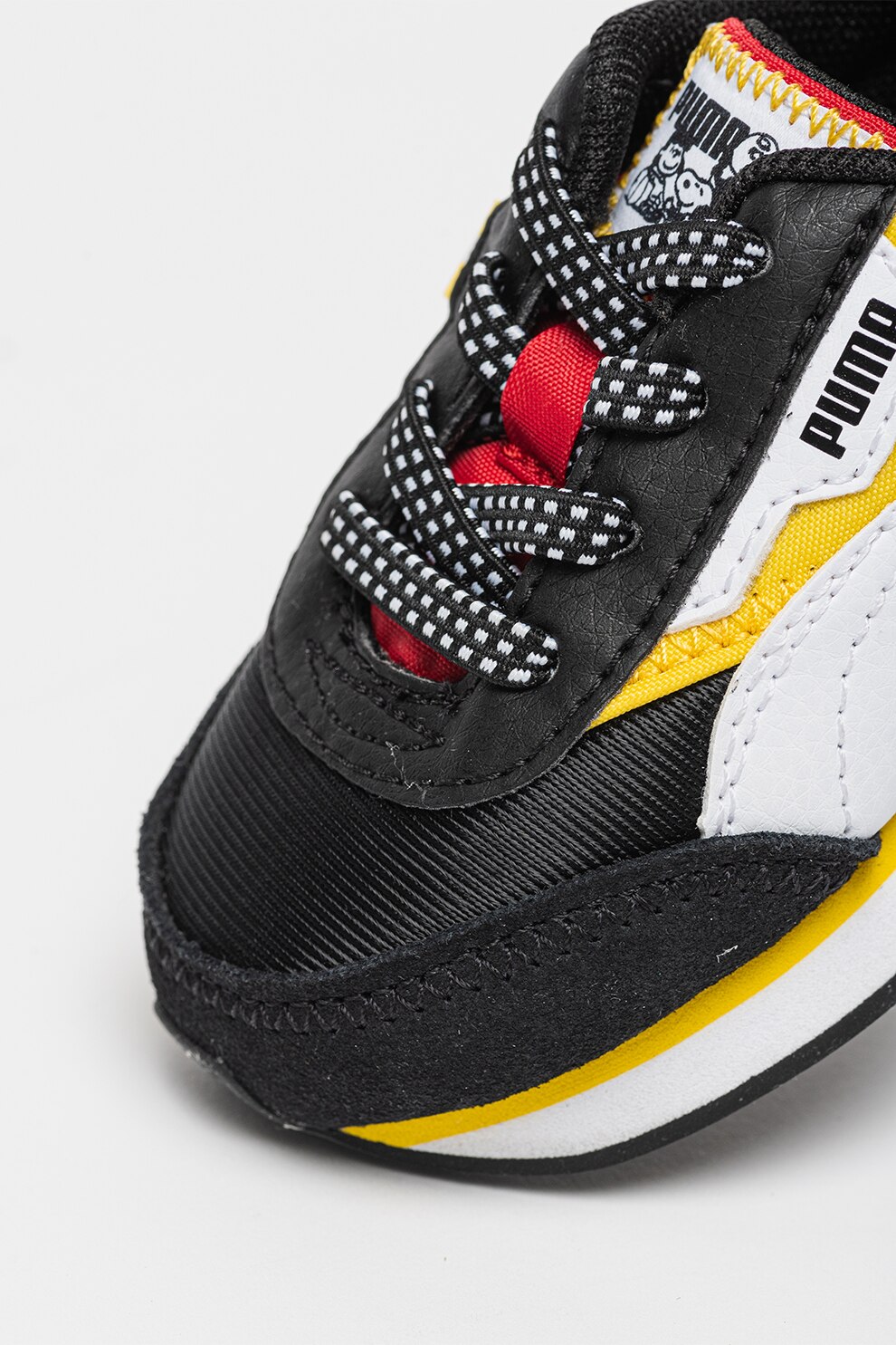 Puma, Спортни обувки Future Rider с шарка Peanuts, Черен, Бял, Жълт, 24 ...