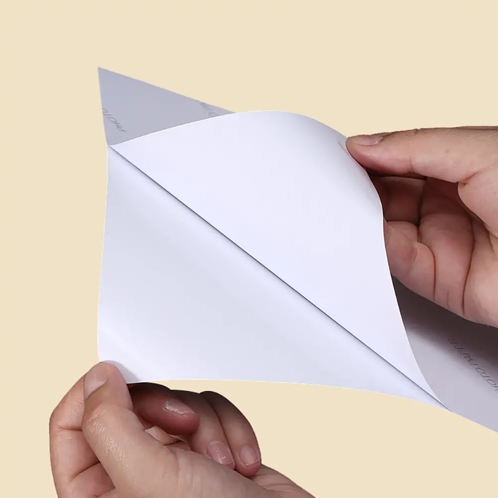 Hartie foto autoadeziva A4 mata subtire, tip matte photo sticker, 108g ...