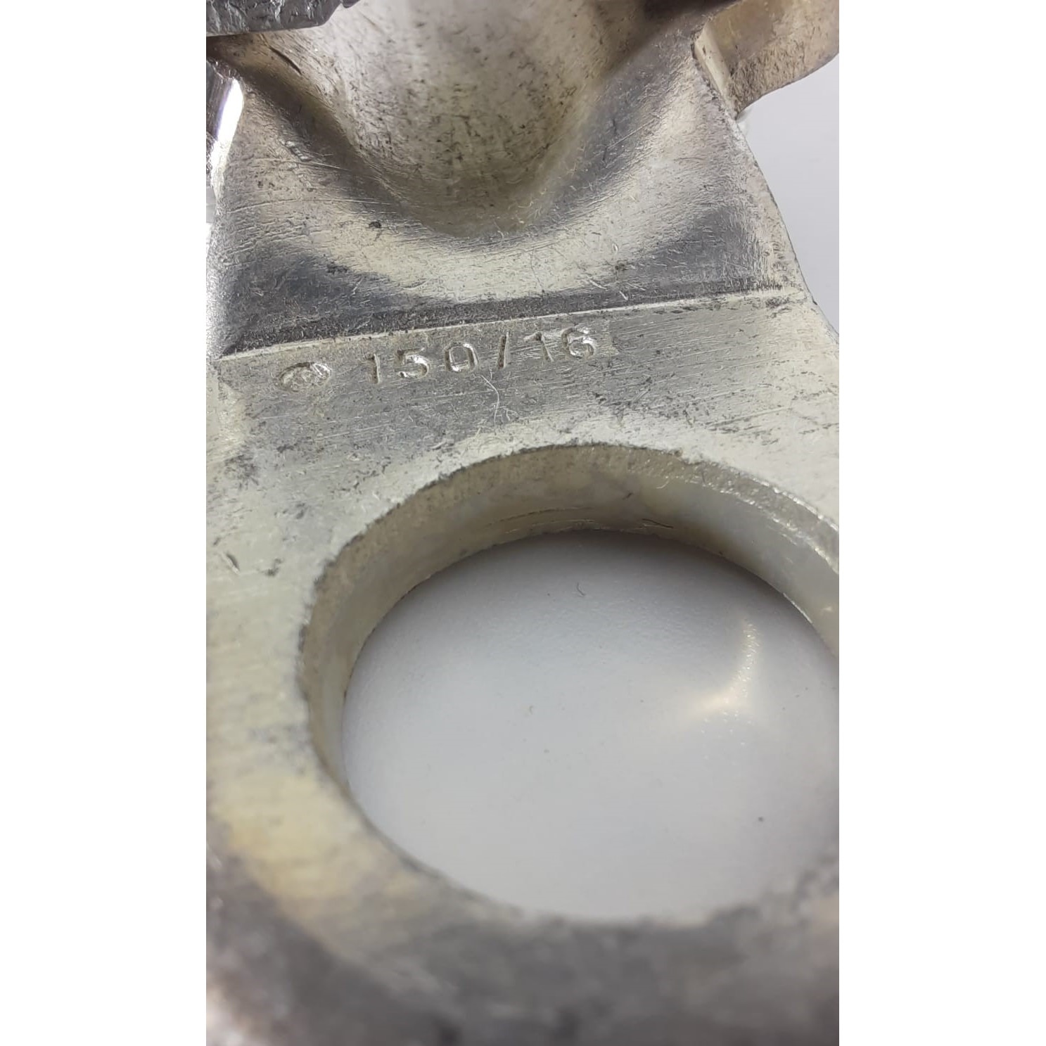 Papuc mecanic din cupru cu 4 suruburi 150mm² cu gaura de 16mm - eMAG.ro