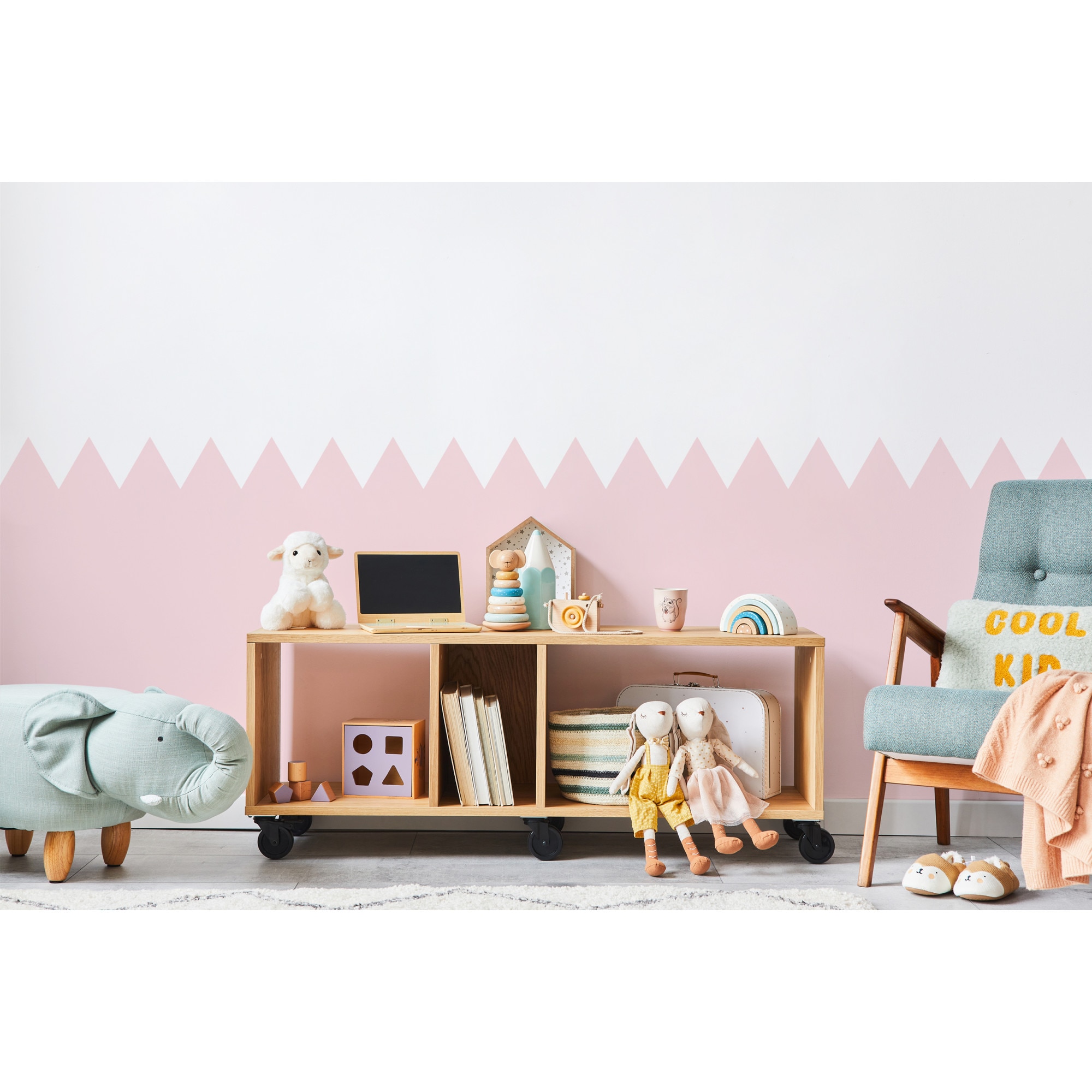 Autocolante Muralo roz, in forma de creion 120 cm x 120 cm decor modern ...